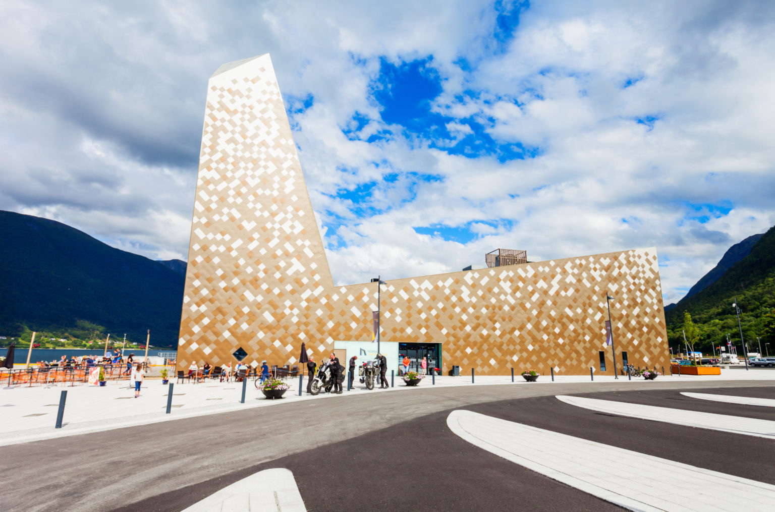 Romsdalen Gondola and Åndalsnes - Norway Excursions Blog